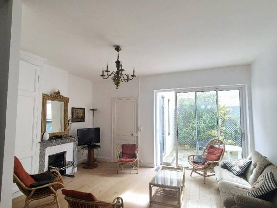 140 M² Maison De Vacances ∙ 4 Chambres ∙ 9 Personnes - Fouras