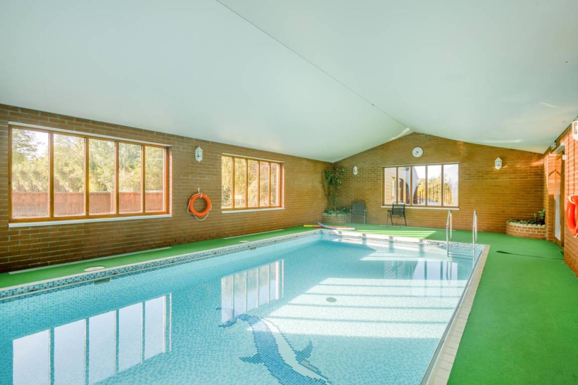 Cottage ∙ 2 Bedrooms ∙ 4 Guests - Wroxham