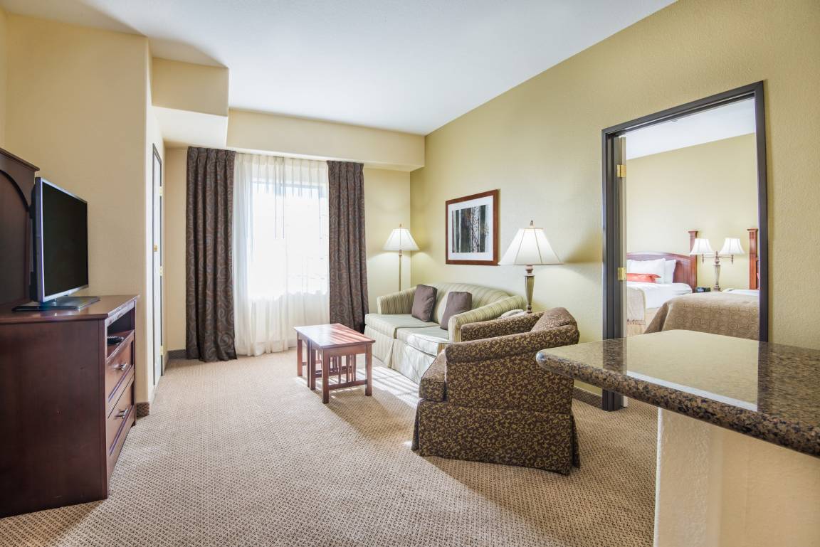 Condo ∙ 1 Bedroom ∙ 4 Guests - Glendale, AZ