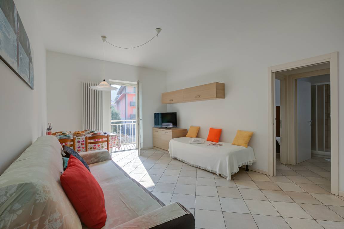 50 M² Apartamento ∙ 1 Habitación ∙ 5 Huéspedes - Nago-Torbole