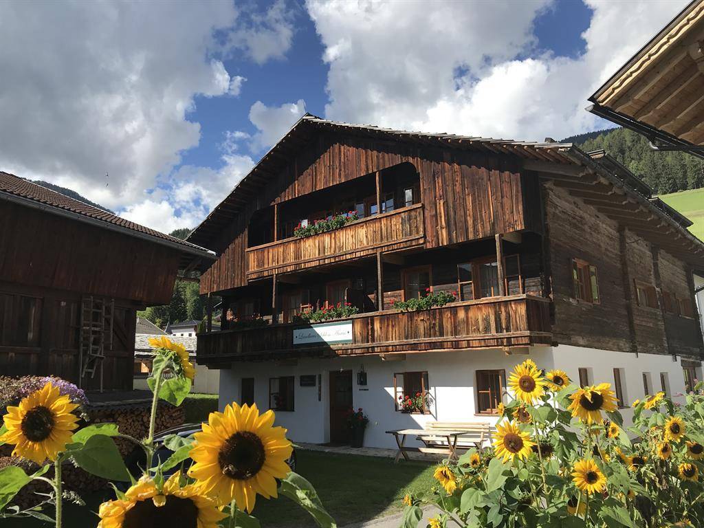 44 M² Ferienwohnung ∙ 1 Schlafzimmer ∙ 2 Gäste - Obertilliach