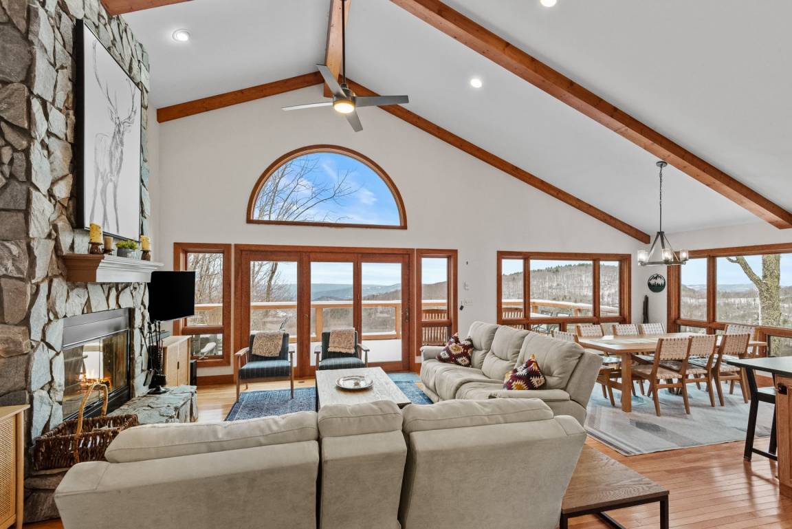 Cabin ∙ 4 Bedrooms ∙ 10 Guests - Banner Elk, NC
