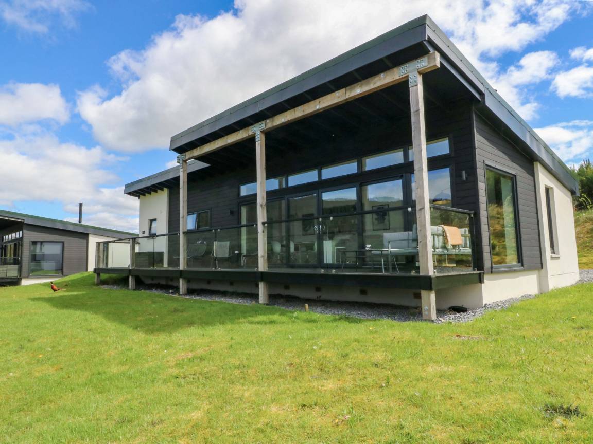 Cottage ∙ 3 Bedrooms ∙ 6 Guests - Kenmore