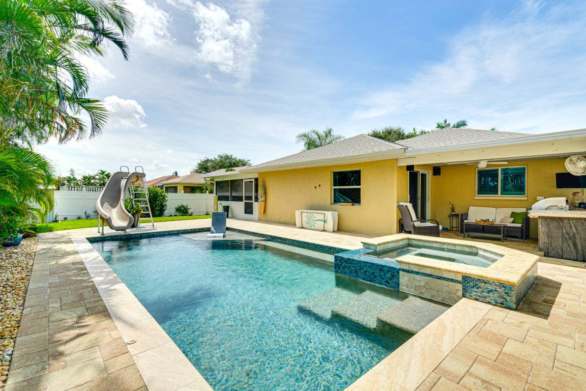 165 M² House ∙ 3 Bedrooms ∙ 6 Guests - Cape Coral, FL