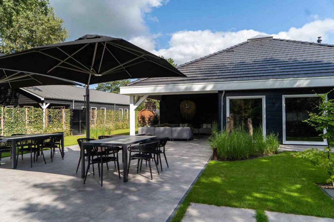 House ∙ 9 Bedrooms ∙ 18 Guests - Best