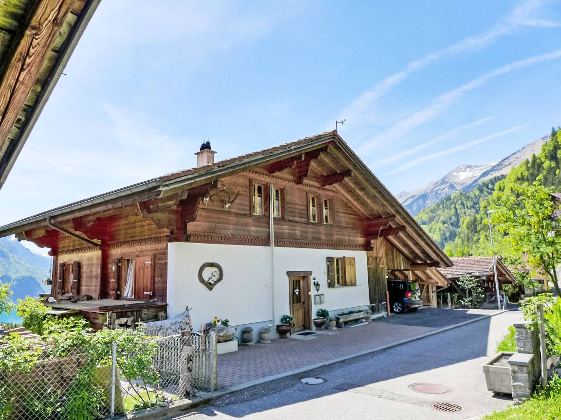 70 M² Appartement ∙ 2 Chambres ∙ 4 Personnes - Brienz