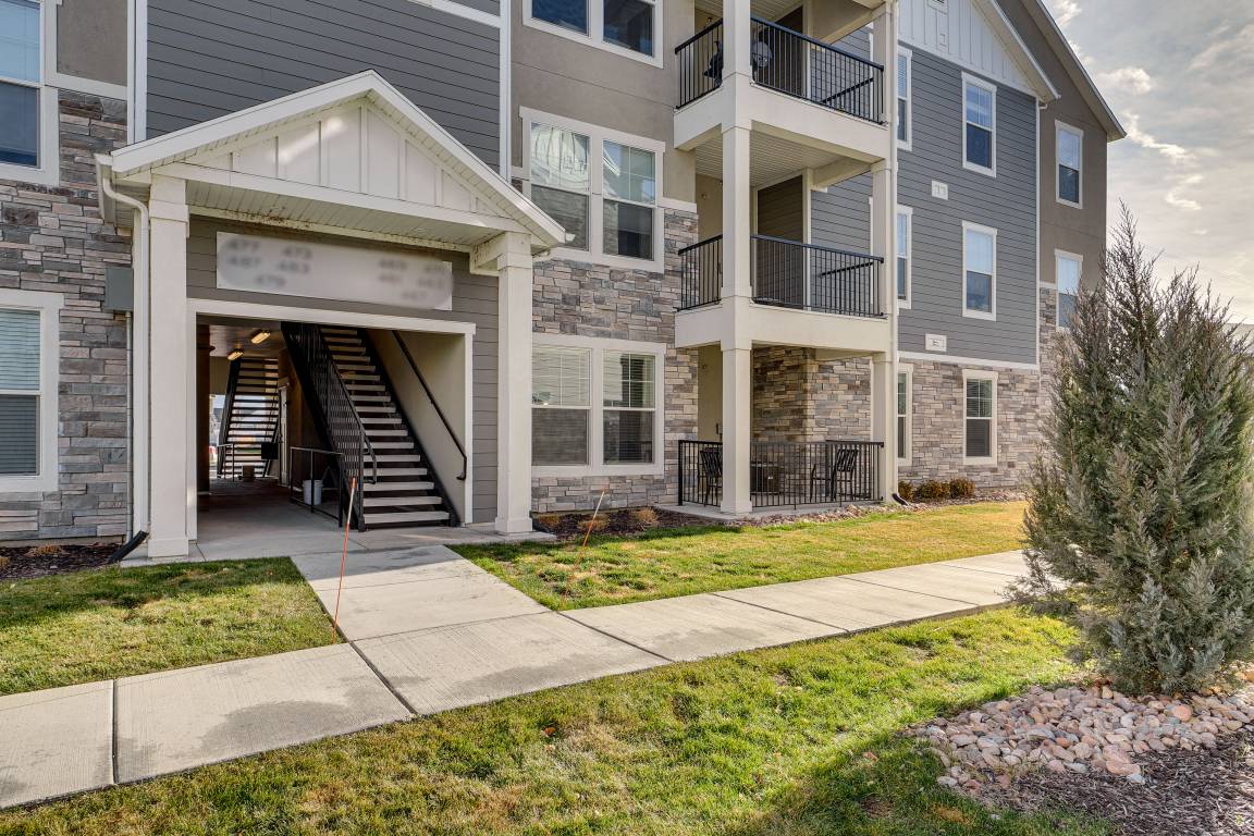 74 M² Apartment ∙ 2 Bedrooms ∙ 5 Guests - Orem, UT