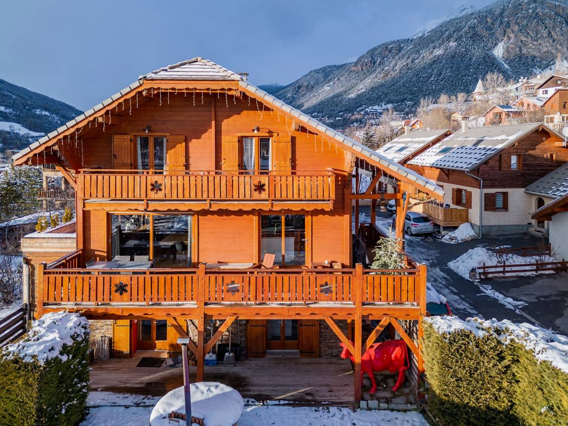 180 M² Chalet ∙ 3 Schlafzimmer ∙ 7 Gäste - Briançon