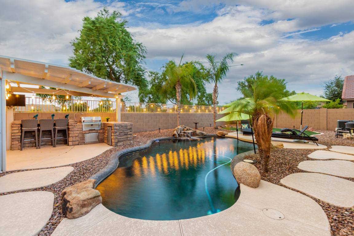 173 M² Maison De Vacances ∙ 4 Chambres ∙ 9 Personnes - Goodyear, AZ