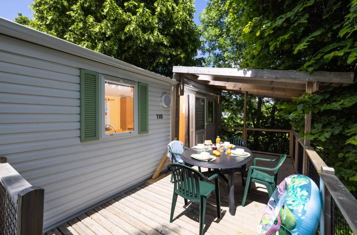 27 M² Mobil-home ∙ 2 Chambres ∙ 4 Personnes - Chambon-sur-Lac