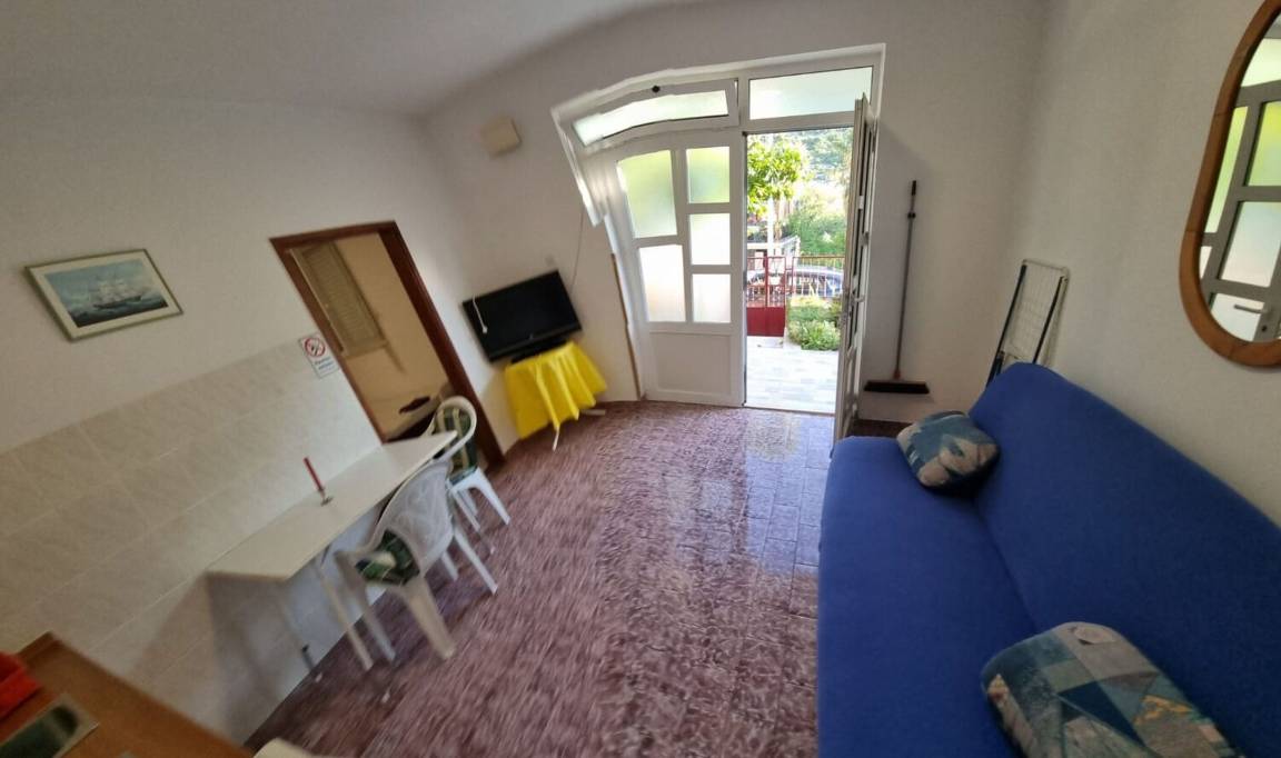 40 M² Ferienwohnung ∙ 1 Schlafzimmer ∙ 3 Gäste - Trpanj