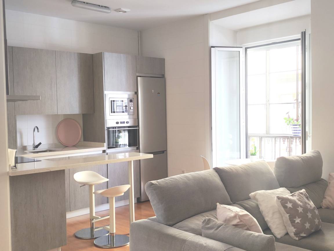 58 M² Apartamento ∙ 2 Habitaciones ∙ 4 Huéspedes - Camas