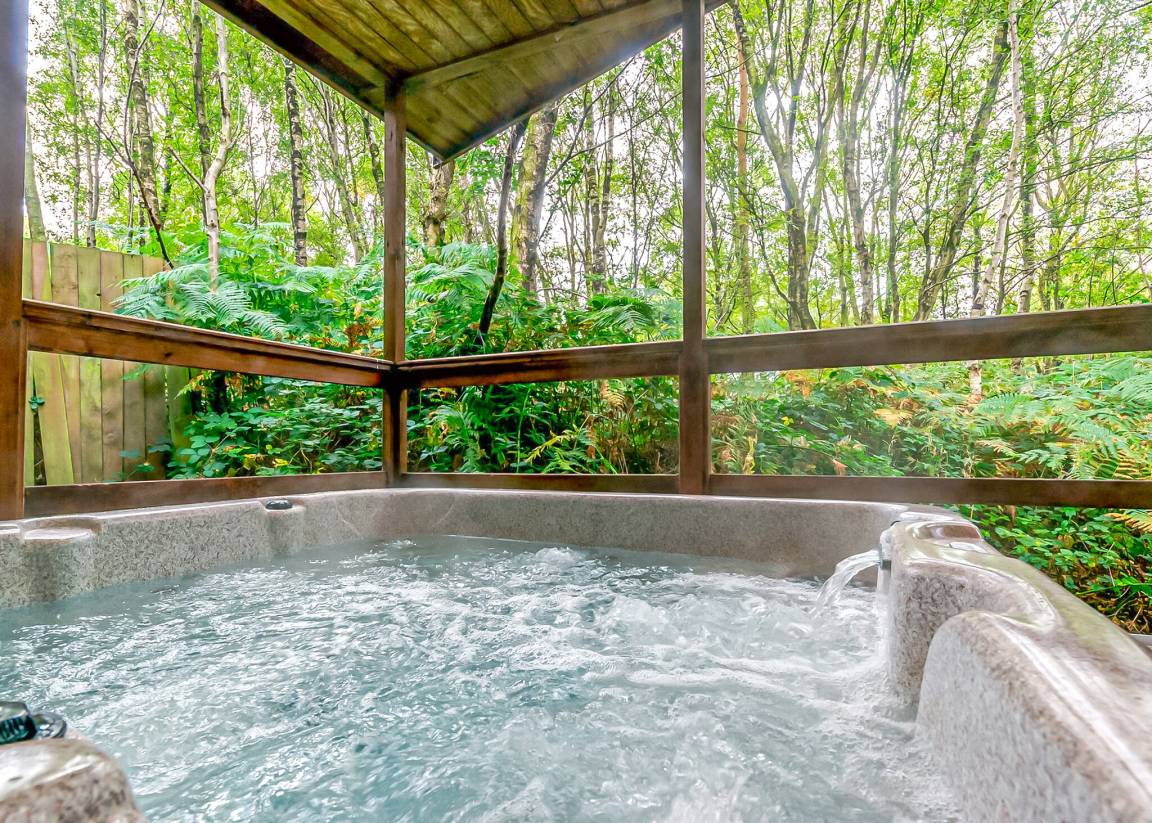 Chalet ∙ 3 Bedrooms ∙ 6 Guests - Cheshire