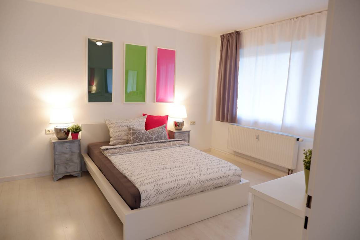 32 M² Apartment ∙ 1 Bedroom ∙ 1 Guest - Stuttgart