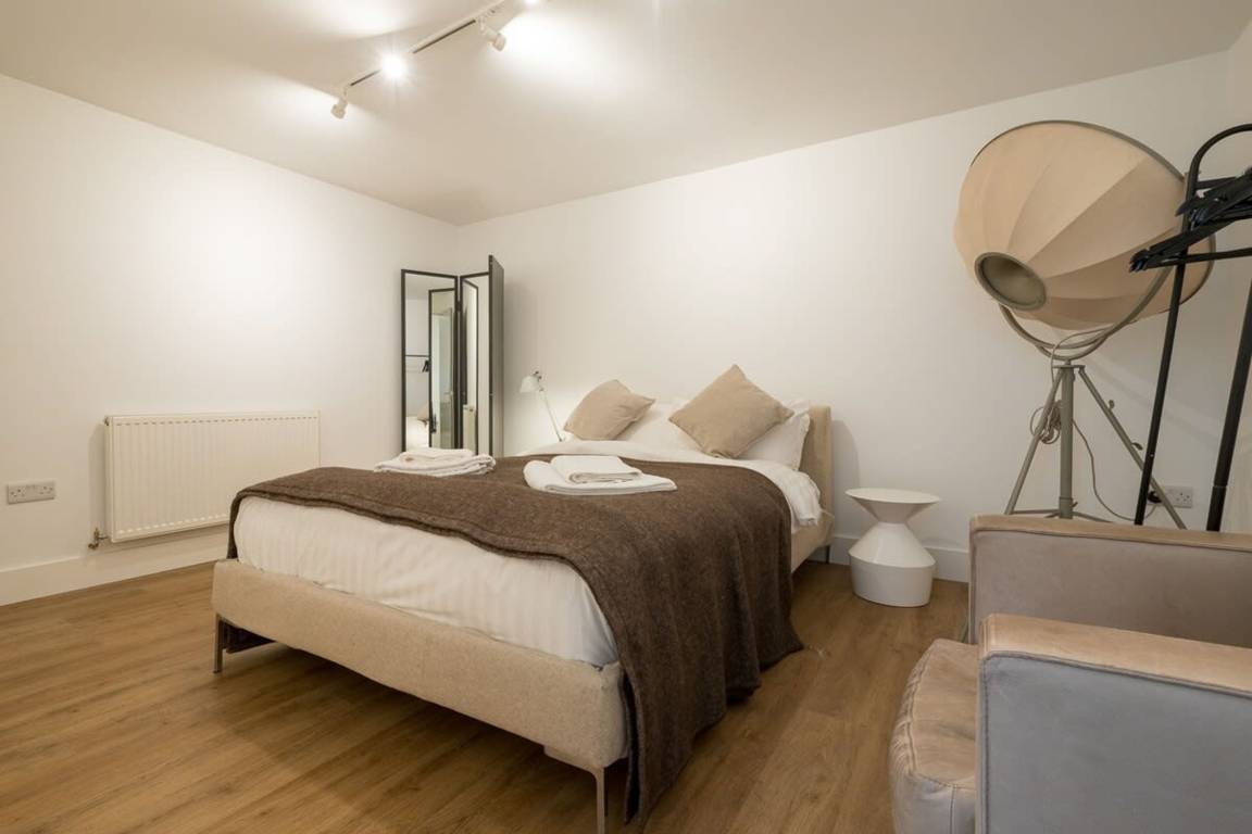 Appartement ∙ 2 Slaapkamers ∙ 4 Gasten - Hove