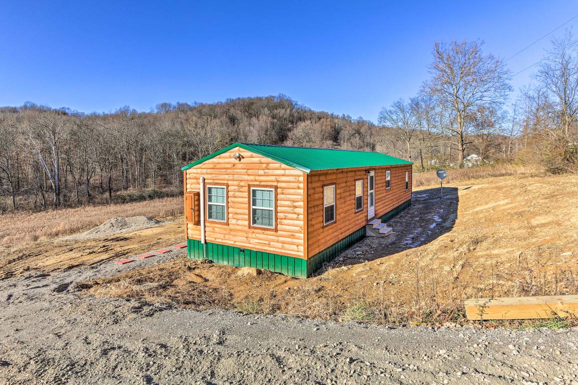 77 M² House ∙ 2 Bedrooms ∙ 4 Guests - Laurelville, OH