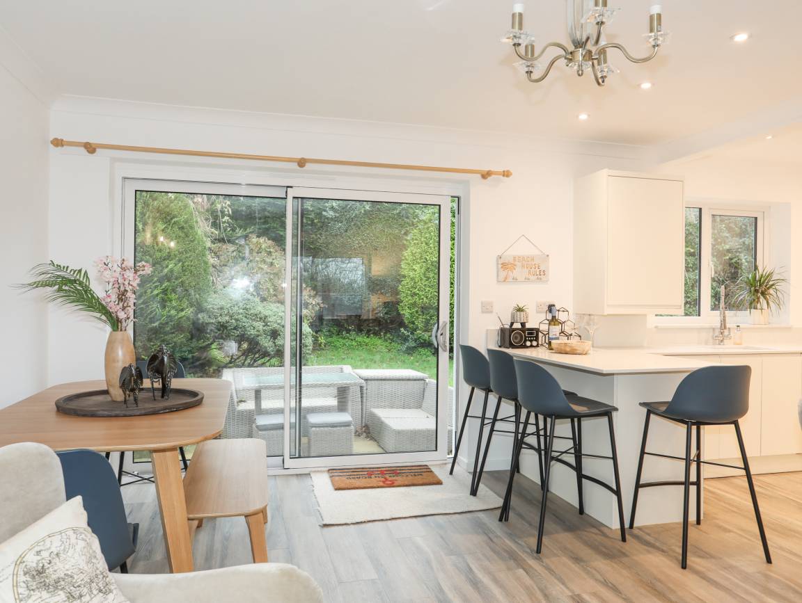 Cottage ∙ 4 Bedrooms ∙ 8 Guests - Abersoch