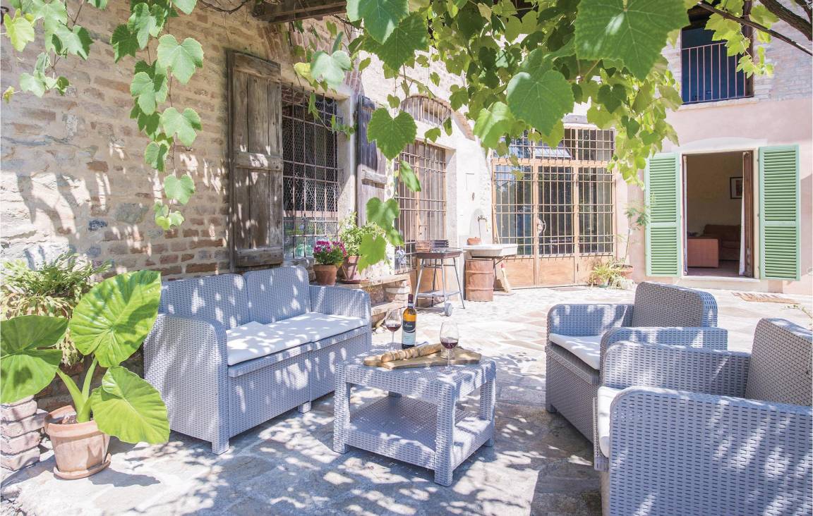 200 M² Casa ∙ 3 Habitaciones ∙ 6 Huéspedes - Chivasso