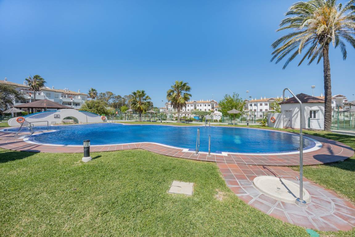 70 M² Apartamento ∙ 2 Habitaciones ∙ 4 Huéspedes - Novo Sancti Petri