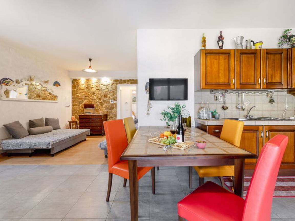 90 M² Talo ∙ 1 Makuuhuone ∙ 3 Vierasta - Ancona