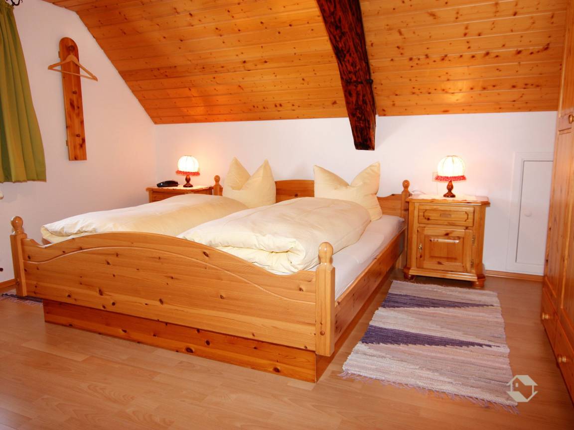 60 M² Ferienwohnung ∙ 2 Schlafzimmer ∙ 3 Gäste - Titisee-Neustadt