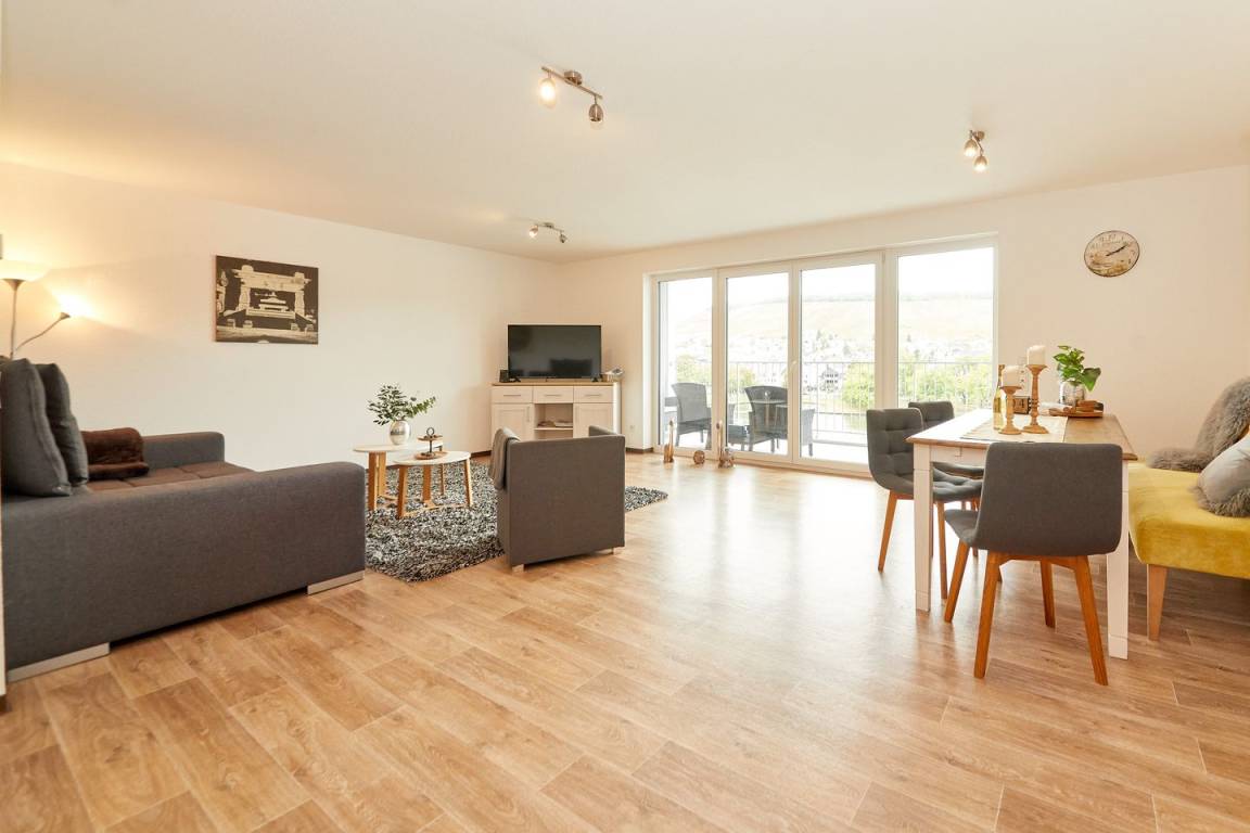 85 M² Apartment ∙ 2 Bedrooms ∙ 4 Guests - Traben-Trarbach