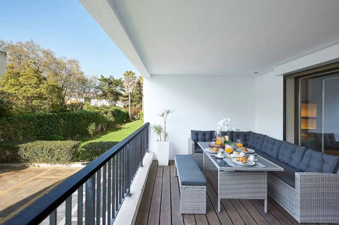 92 M² Apartamento ∙ 3 Quartos ∙ 6 Hóspedes - Cascais