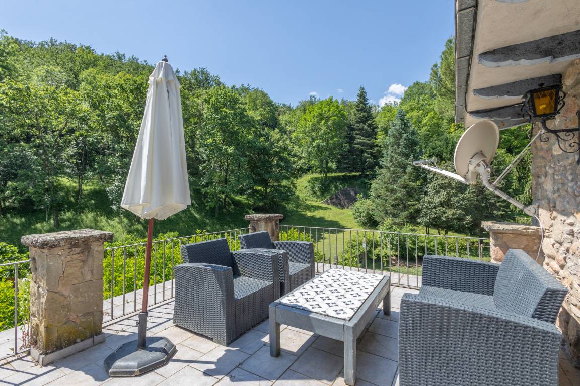 70 M² Apartamento ∙ 2 Habitaciones ∙ 6 Huéspedes - Olot