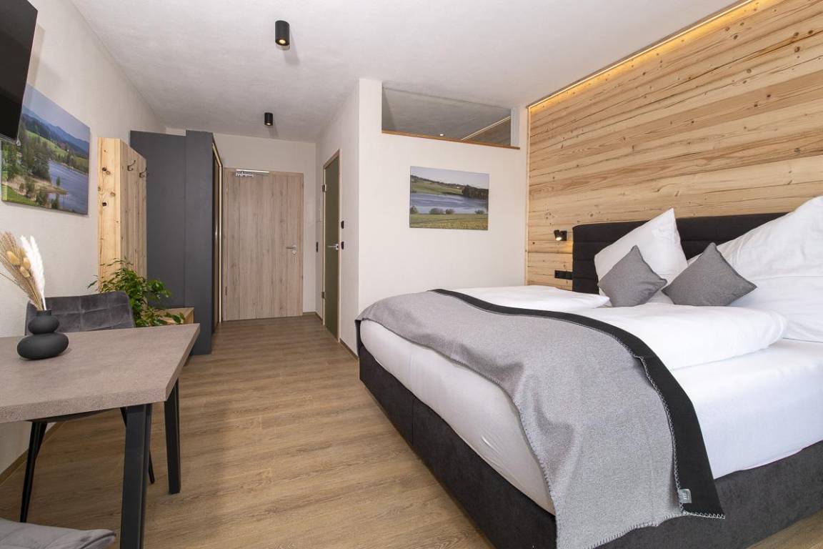 24 M² Hotel ∙ 1 Schlafzimmer ∙ 2 Gäste - Isny im Allgäu