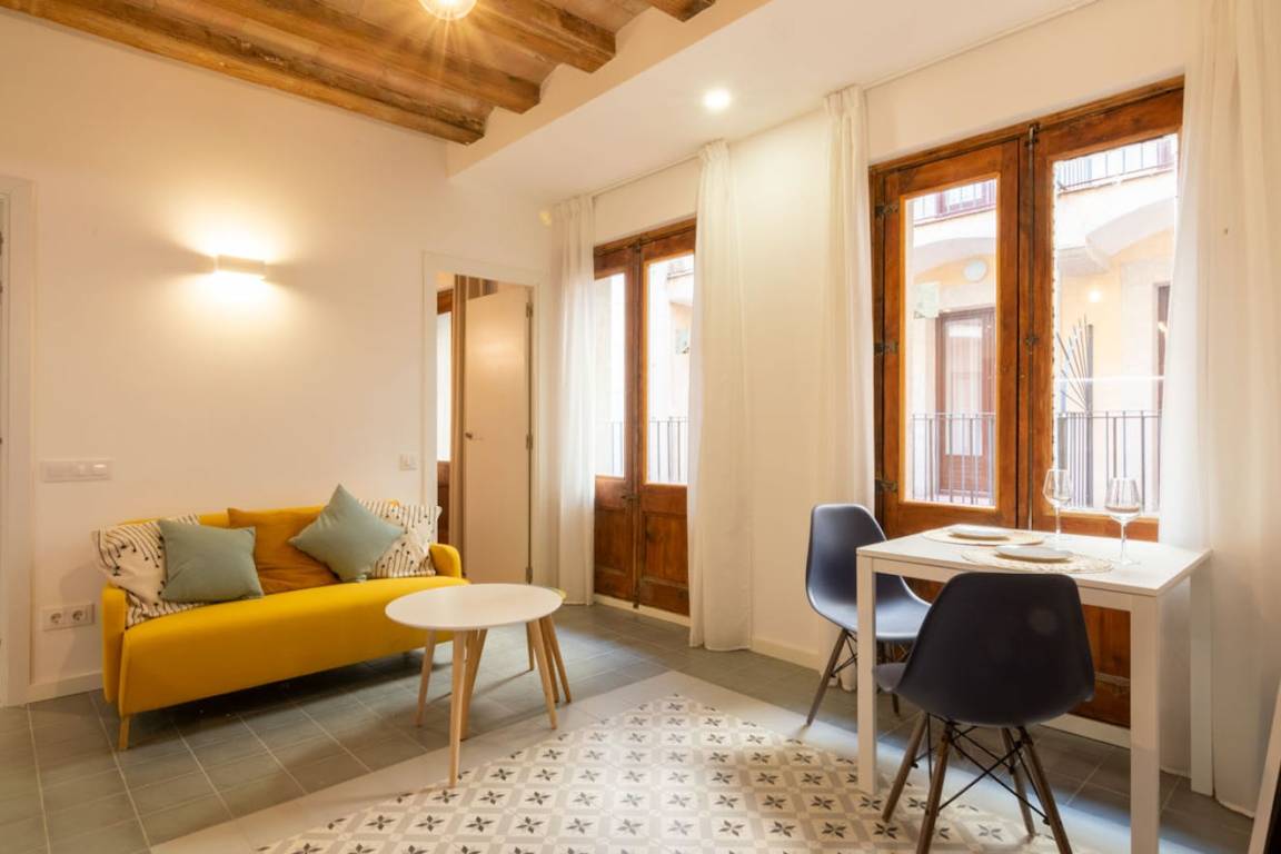 49 M² Apartment ∙ 2 Bedrooms ∙ 4 Guests - Barcelona