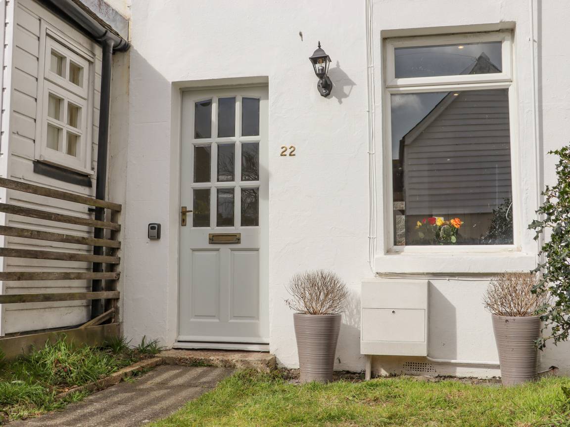 Cottage ∙ 2 Bedrooms ∙ 4 Guests - Folkestone