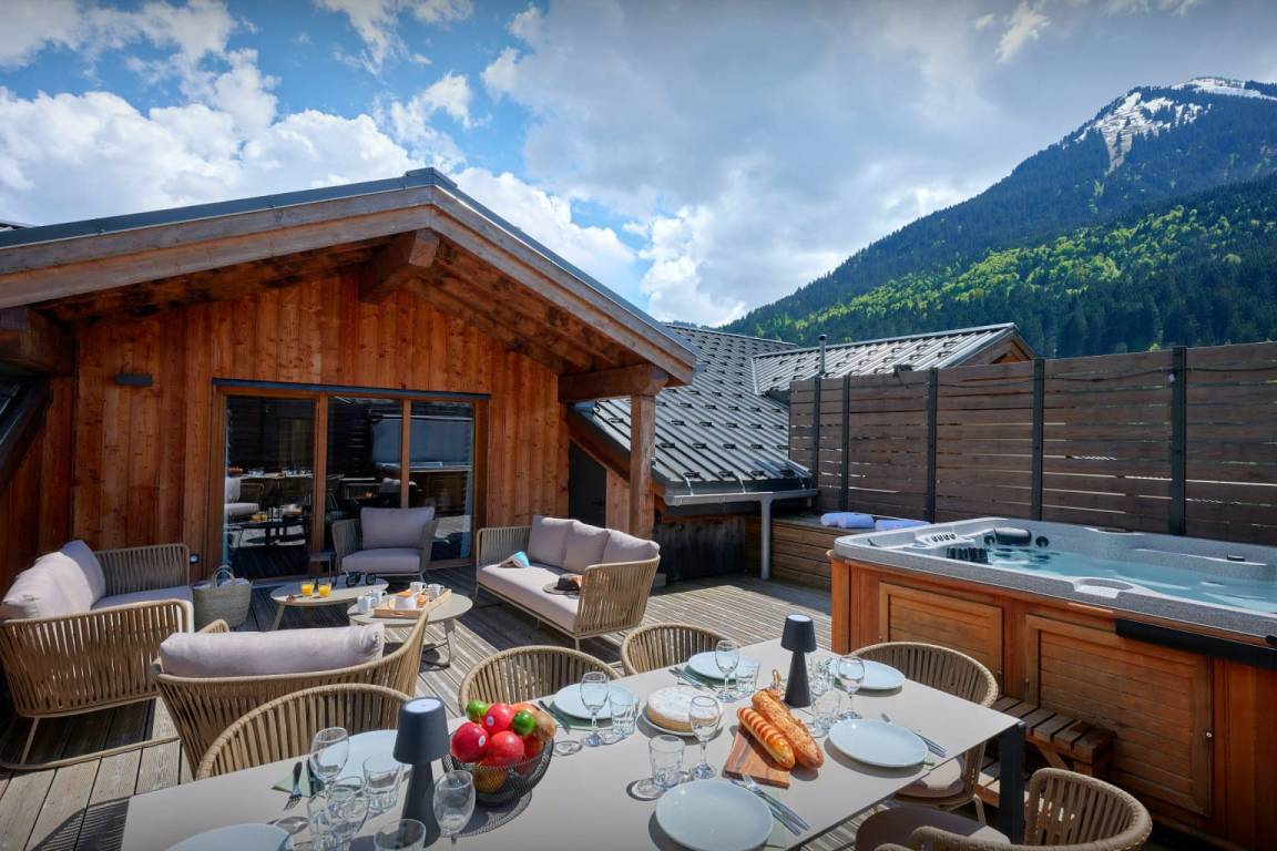 85 M² Huoneisto ∙ 4 Makuuhuonetta ∙ 8 Vierasta - Châtel