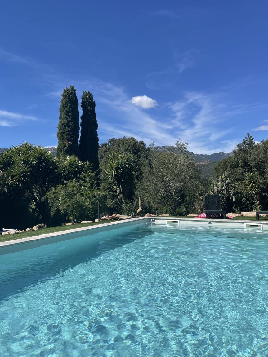 170 M² Villa ∙ 4 Bedrooms ∙ 10 Guests - Figari