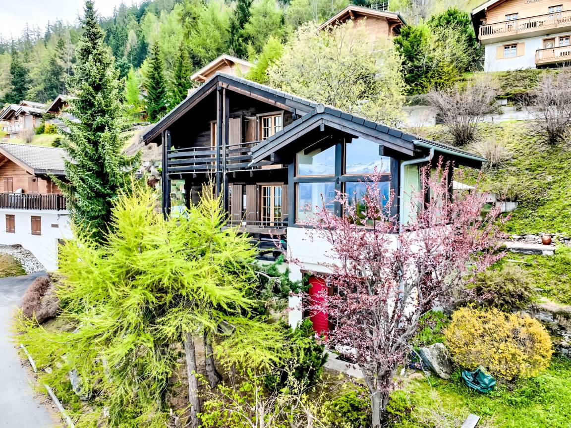 100 M² Ferienhaus ∙ 3 Schlafzimmer ∙ 6 Gäste - Nendaz