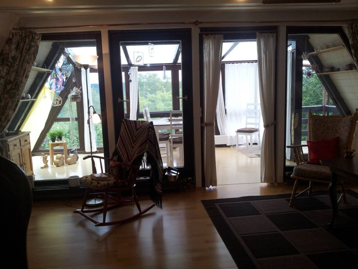 Ferienwohnung ∙ 2 Schlafzimmer ∙ 4 Gäste - Hilchenbach