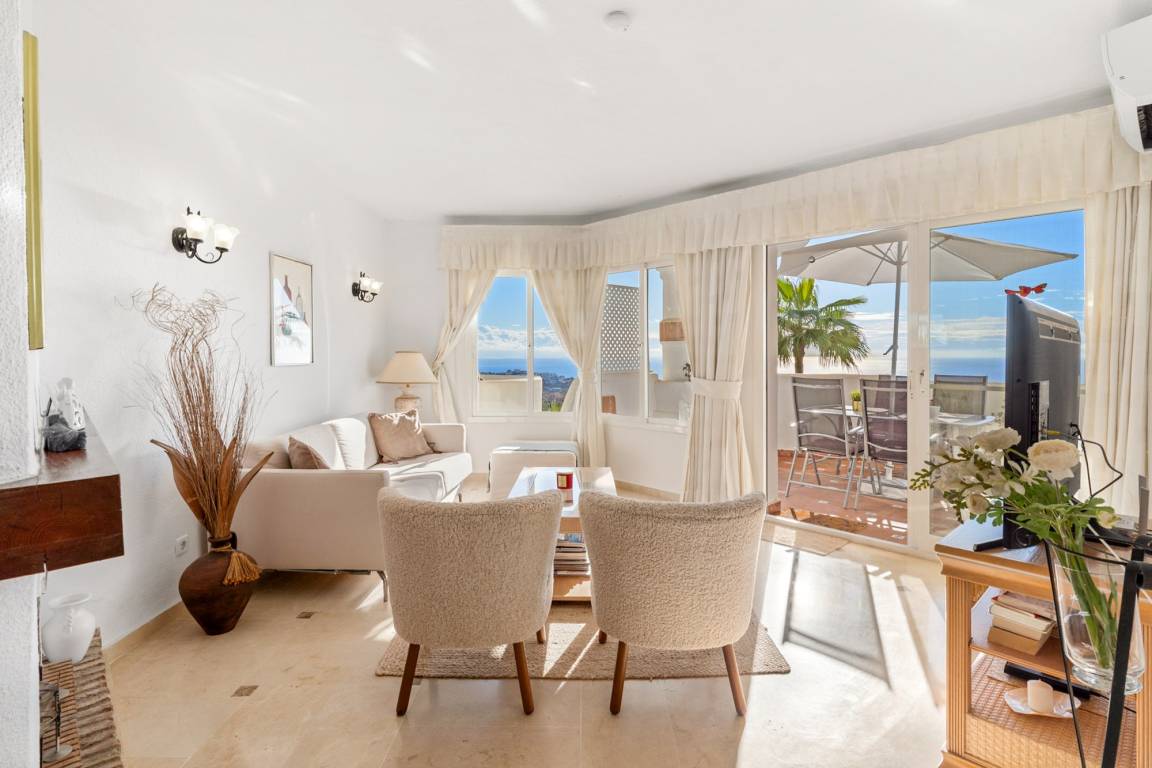80 M² Apartamento ∙ 2 Quartos ∙ 6 Hóspedes - Fuengirola