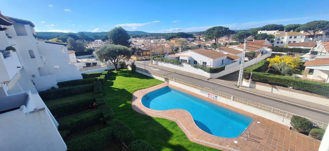 Apartamento ∙ 2 Habitaciones ∙ 4 Huéspedes - La Escala