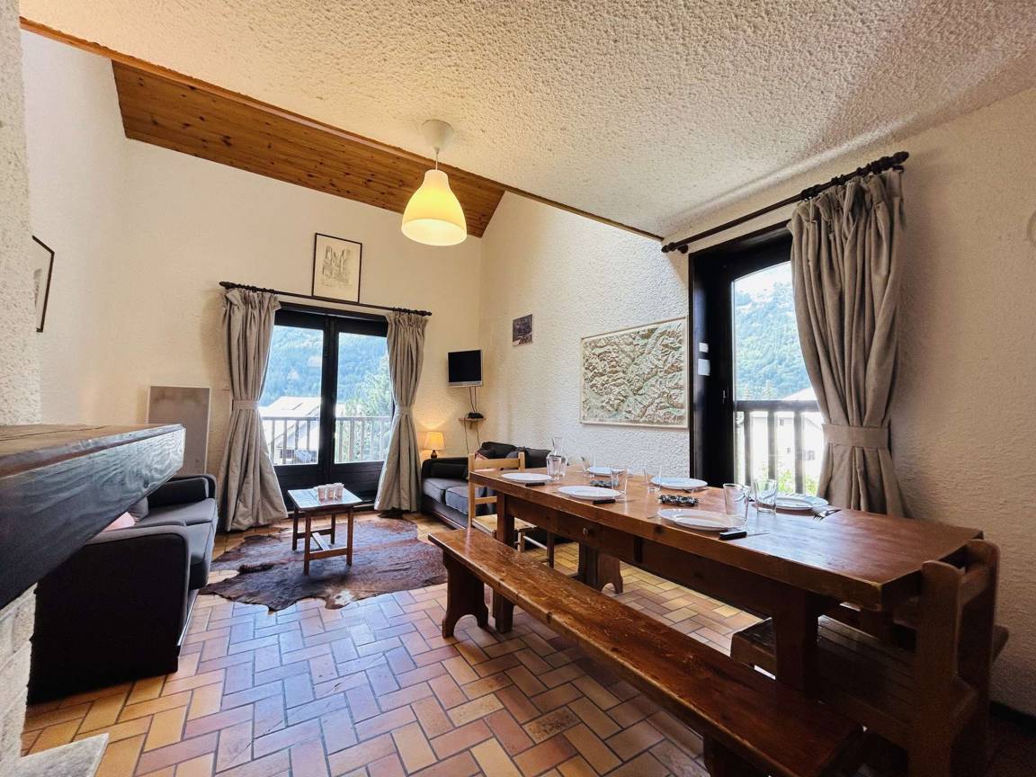 63 M² Apartamento ∙ 3 Habitaciones ∙ 7 Huéspedes - Névache