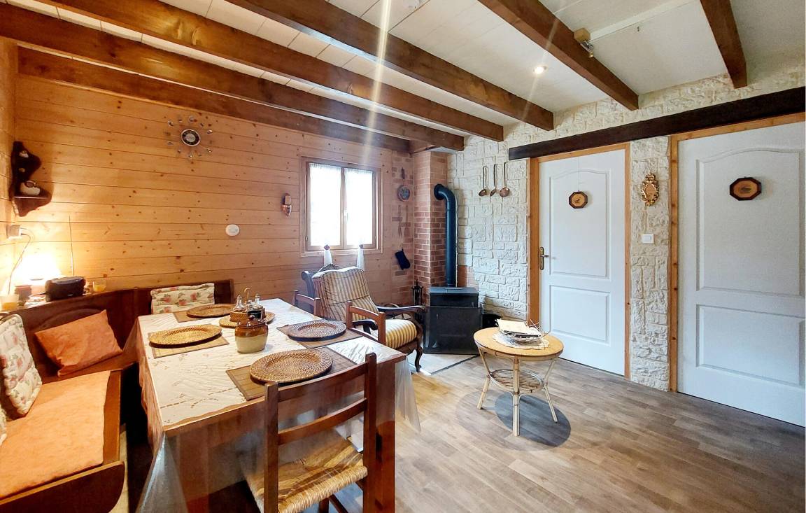 75 M² Huis ∙ 2 Slaapkamers ∙ 4 Gasten - Vosges