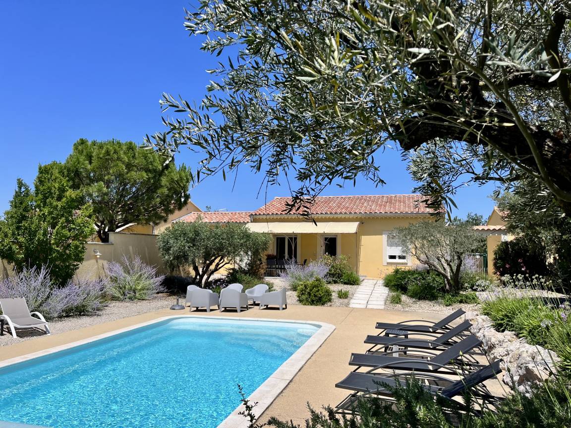 85 M² Gîte ∙ 2 Bedrooms ∙ 6 Guests - Monteux