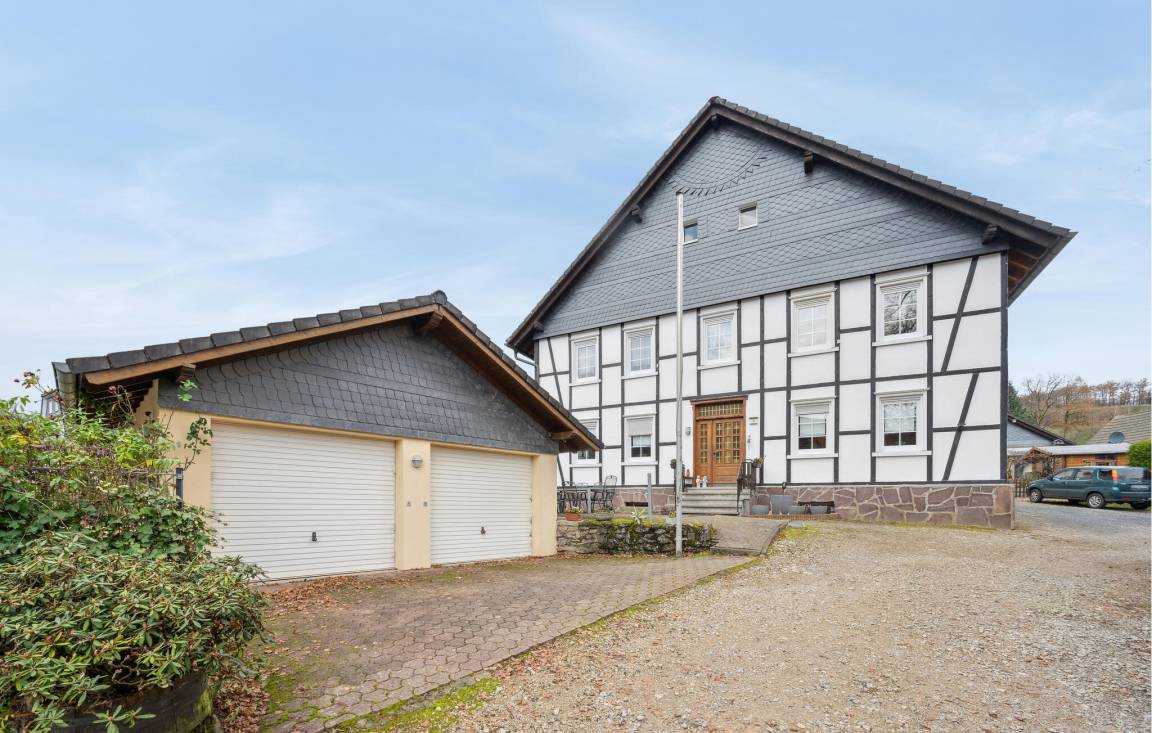 84 M² Appartamento ∙ 2 Camere Da Letto ∙ 6 Ospiti - Attendorn
