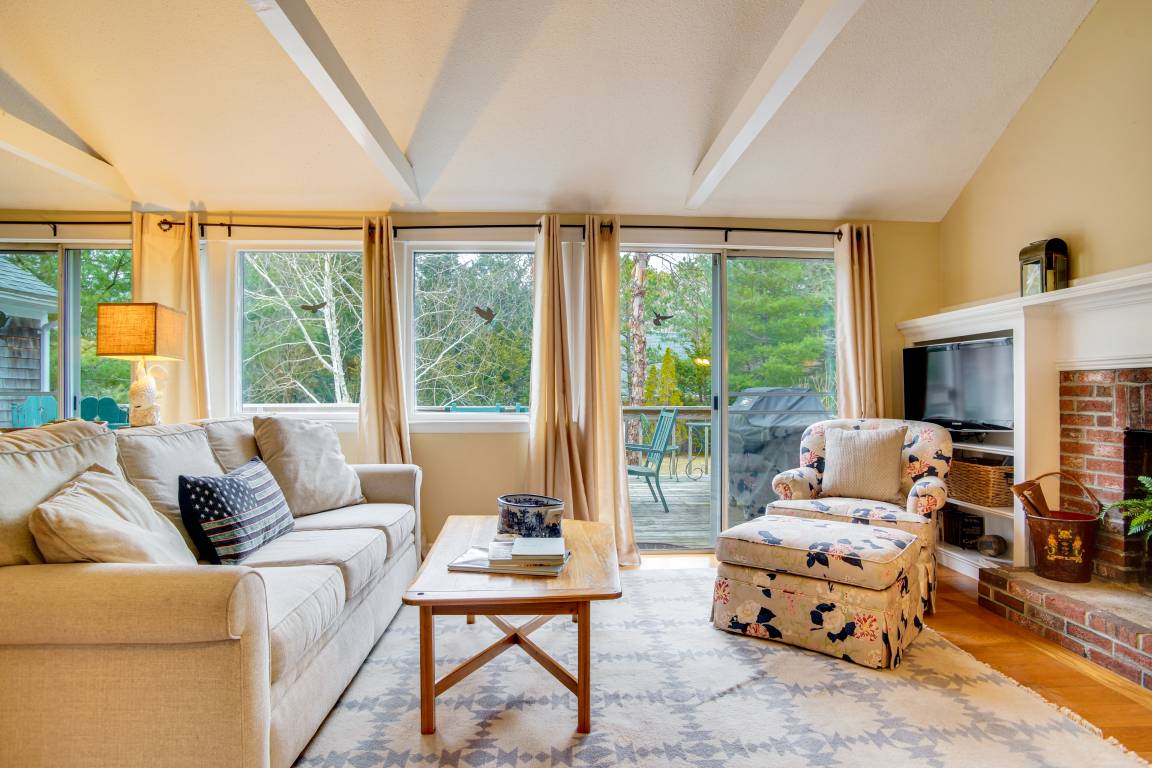 167 M² House ∙ 4 Bedrooms ∙ 8 Guests - Mashpee, MA