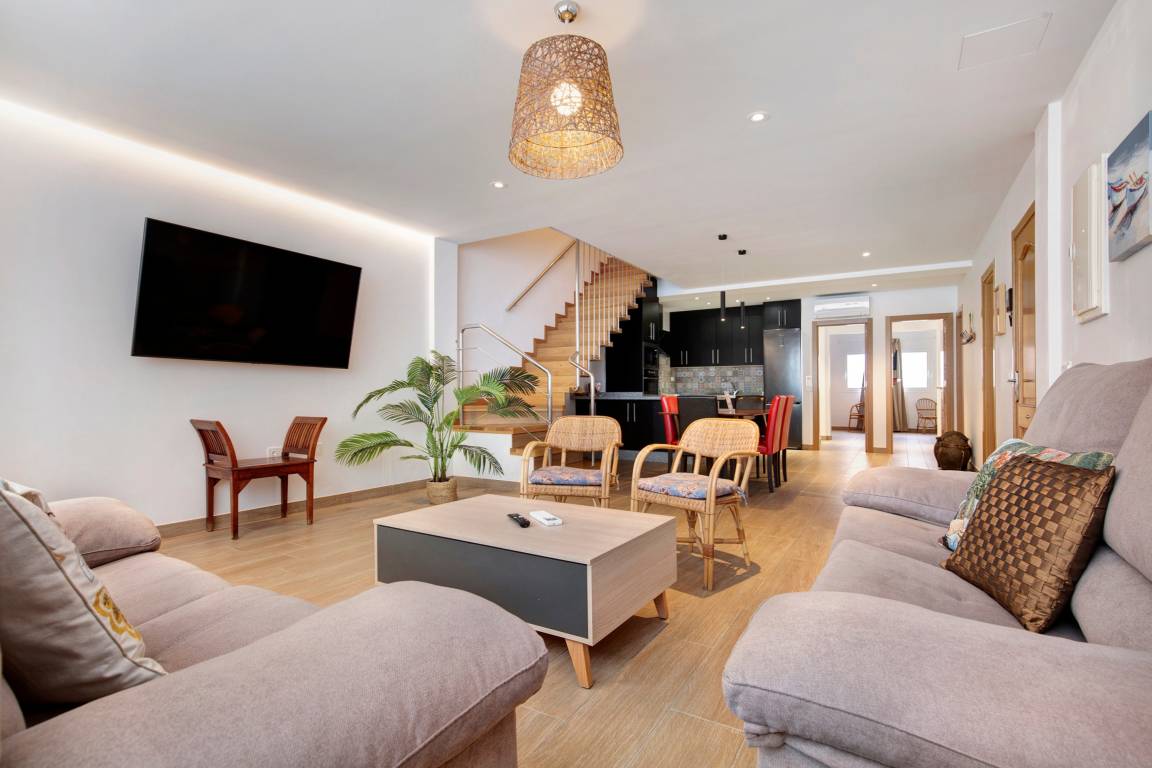 110 M² Ferienwohnung ∙ 3 Schlafzimmer ∙ 6 Gäste - Corralejo