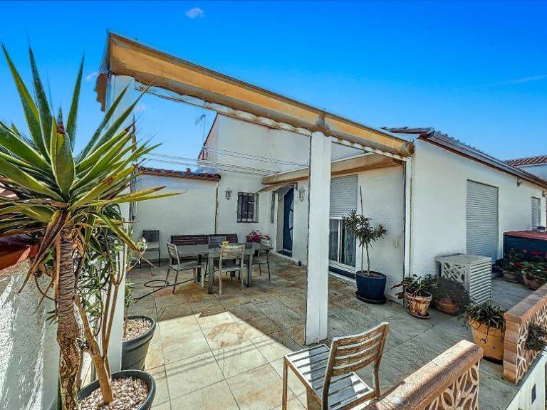 Maison De Vacances ∙ 3 Chambres ∙ 6 Personnes - Perpignan