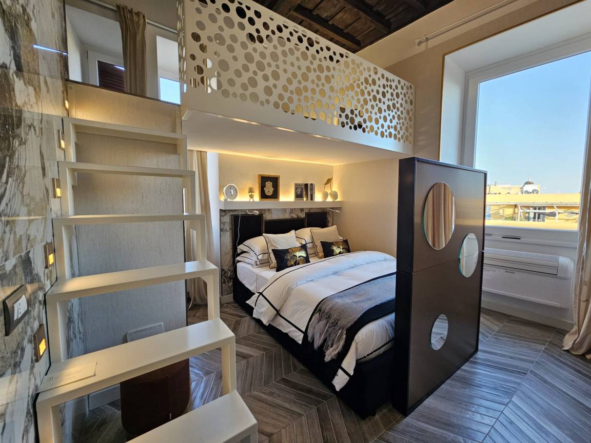 130 M² Apartamento ∙ 2 Habitaciones ∙ 4 Huéspedes - Civitavecchia