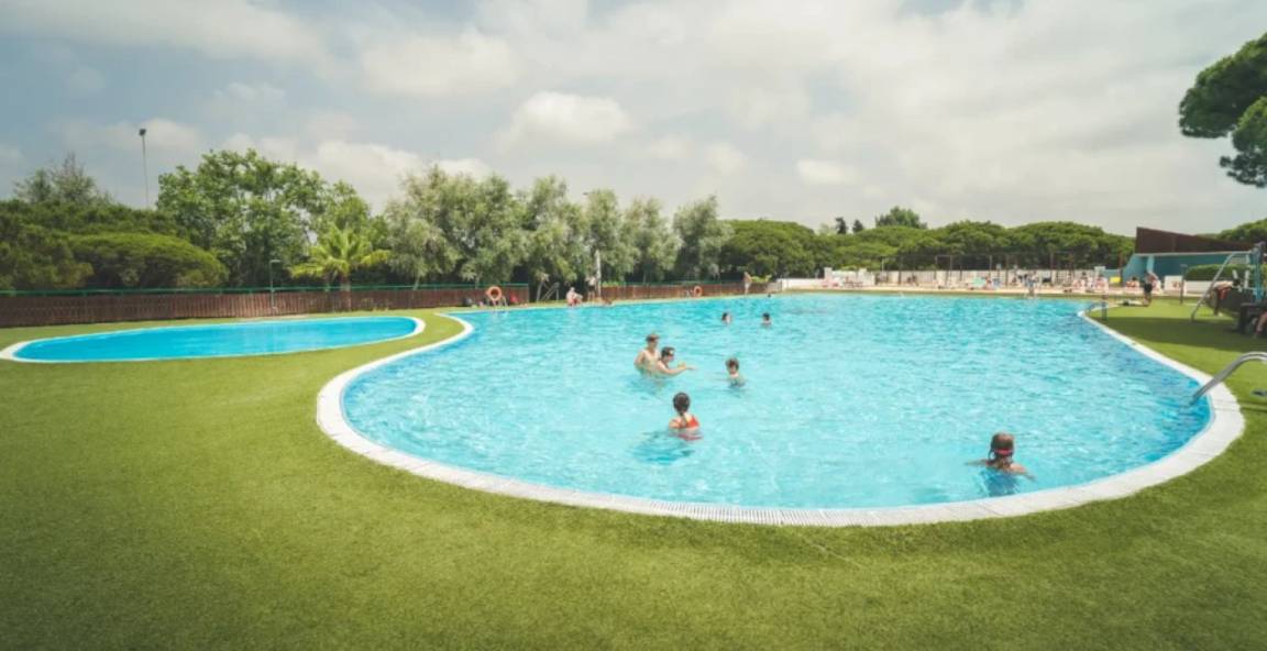 30 M² Camping ∙ 3 Chambres ∙ 6 Personnes - Castelldefels