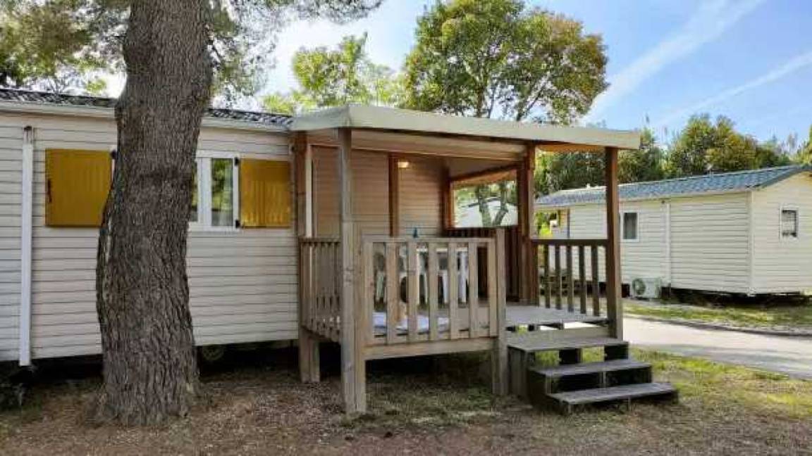 23 M² Camping ∙ 2 Chambres ∙ 5 Personnes - La Londe-les-Maures