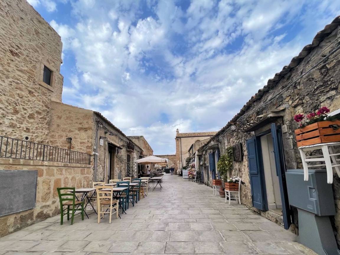 130 M² House ∙ 2 Bedrooms ∙ 4 Guests - Marzamemi