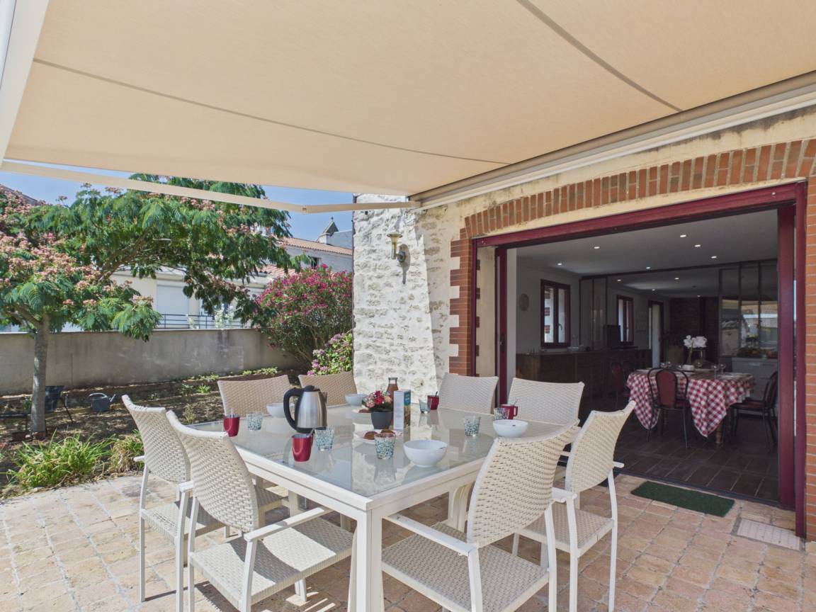150 M² Maison De Vacances ∙ 4 Chambres ∙ 8 Personnes - Talmont-Saint-Hilaire