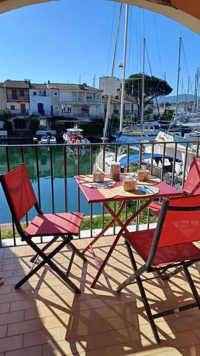 22 M² Apartment ∙ 1 Bedroom ∙ 4 Guests - Grimaud